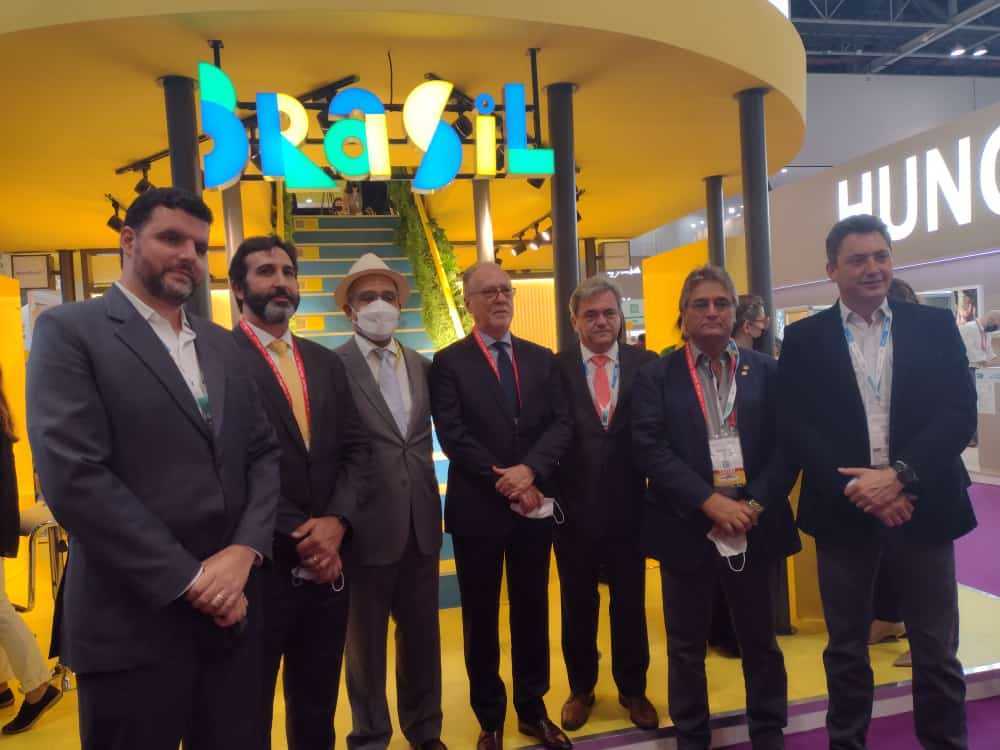 Empresários visitam maior feira de alimentos e bebidas do Oriente Médio ...